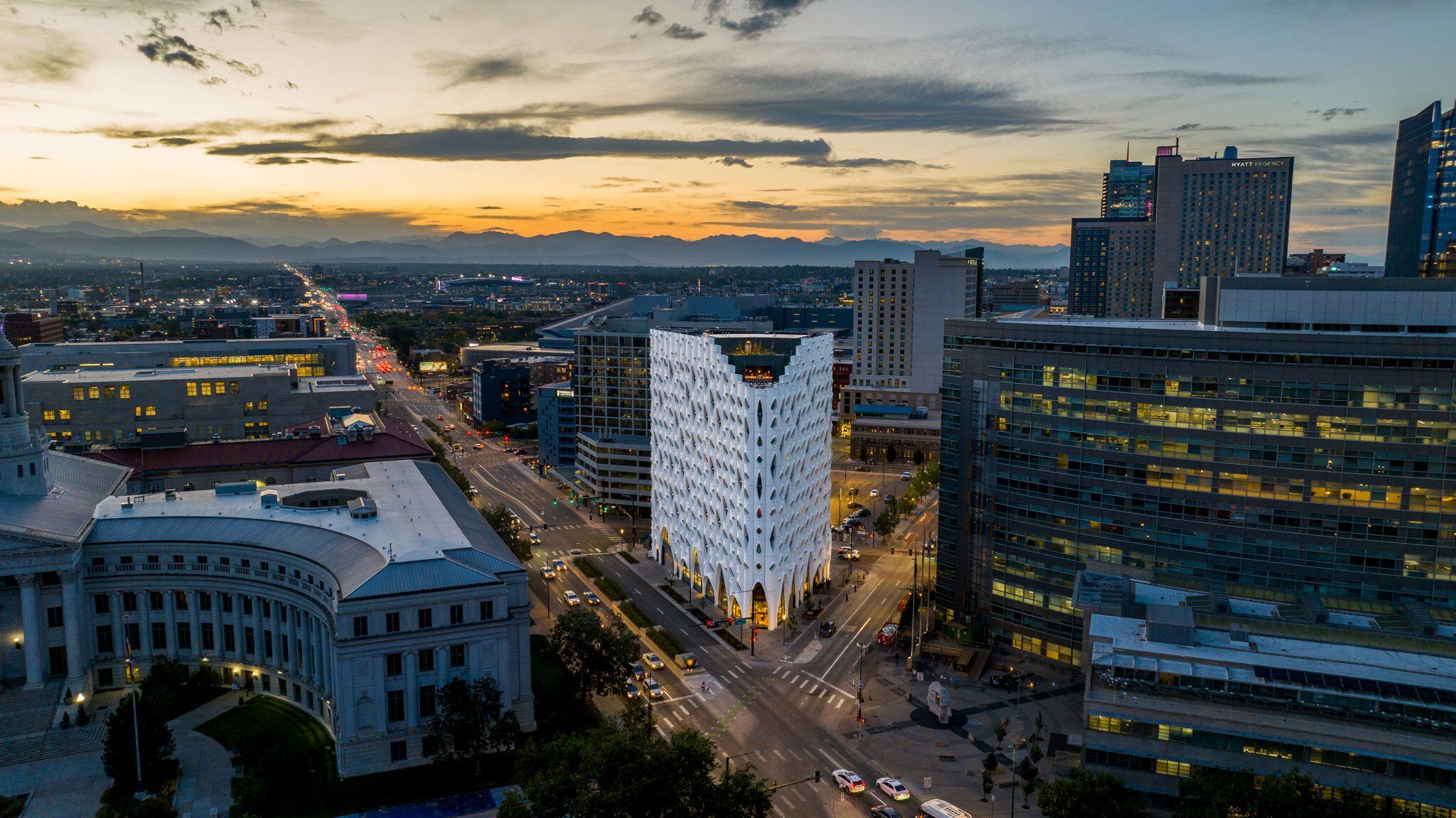 The Beck Group Unveils Denver's Iconic Populus Hotel
